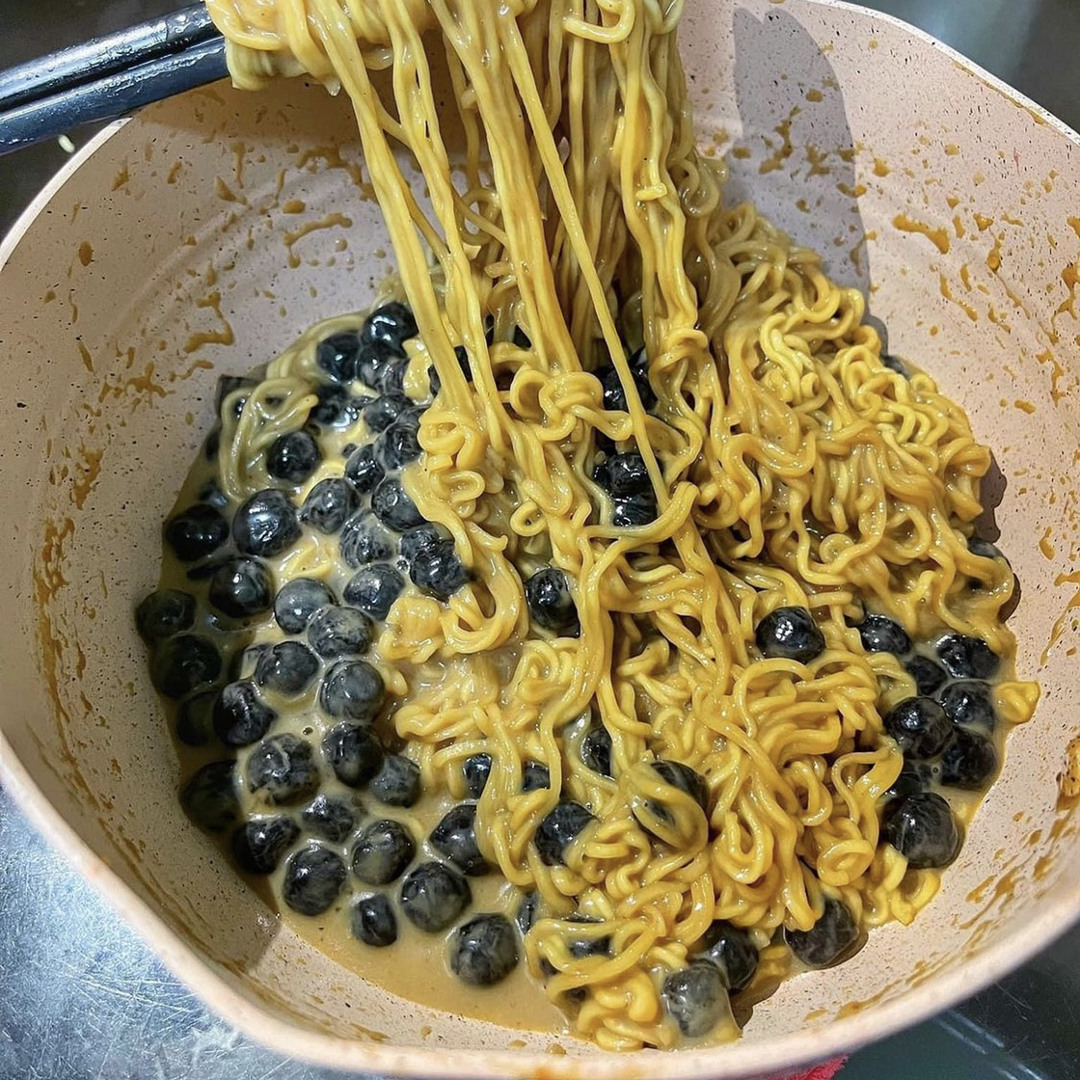 Stream Calon2 Vai | Listen to drill việt playlist online for free on ...