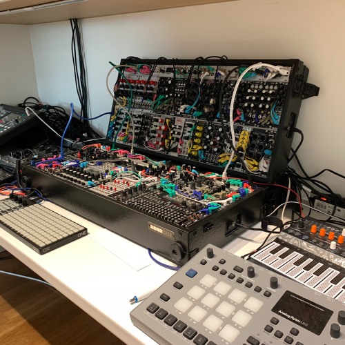 Stream QU - ST075 19 D6 by Toku Collector | Listen online for free on ...