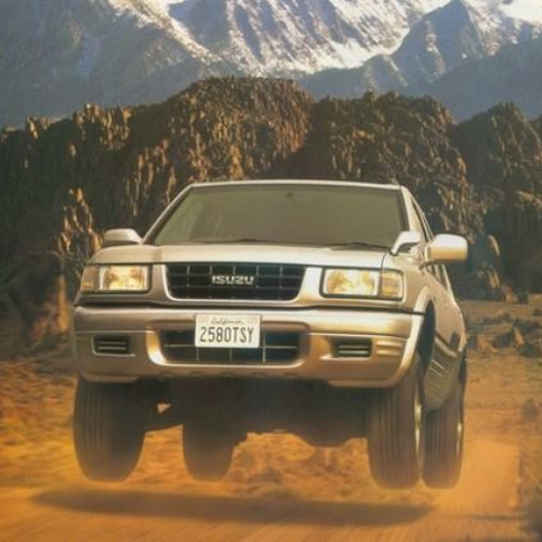 Stream isuzu mysterious utility wizard by Car Sounds 3 | Listen online ...