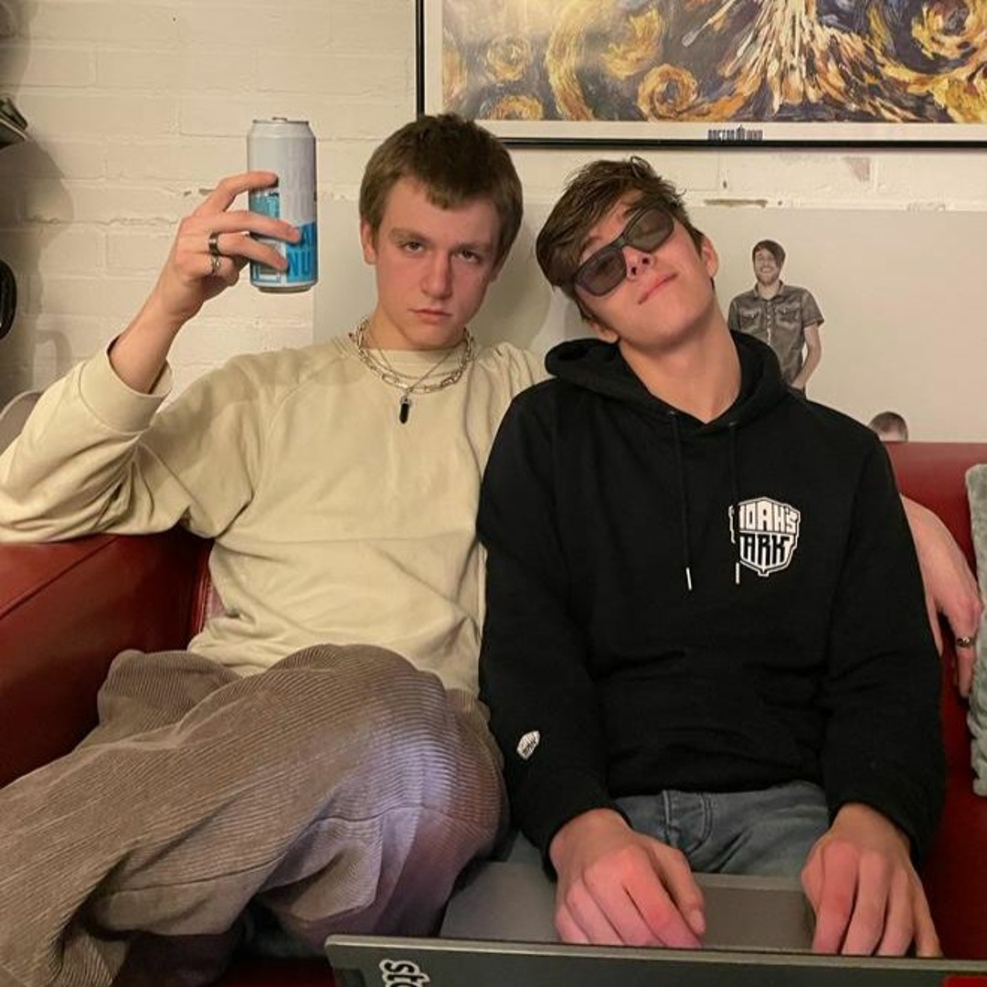 Stream ZUEN X Vuurtoren - SO naar Pier by Vuurtoren & Friends | Listen ...