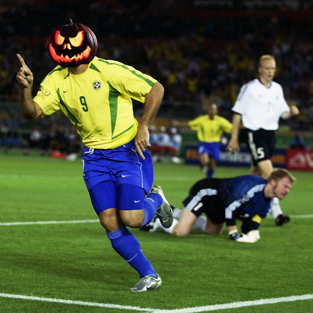 Stream Putaria De Halovin by edvardinho | Listen online for free on ...