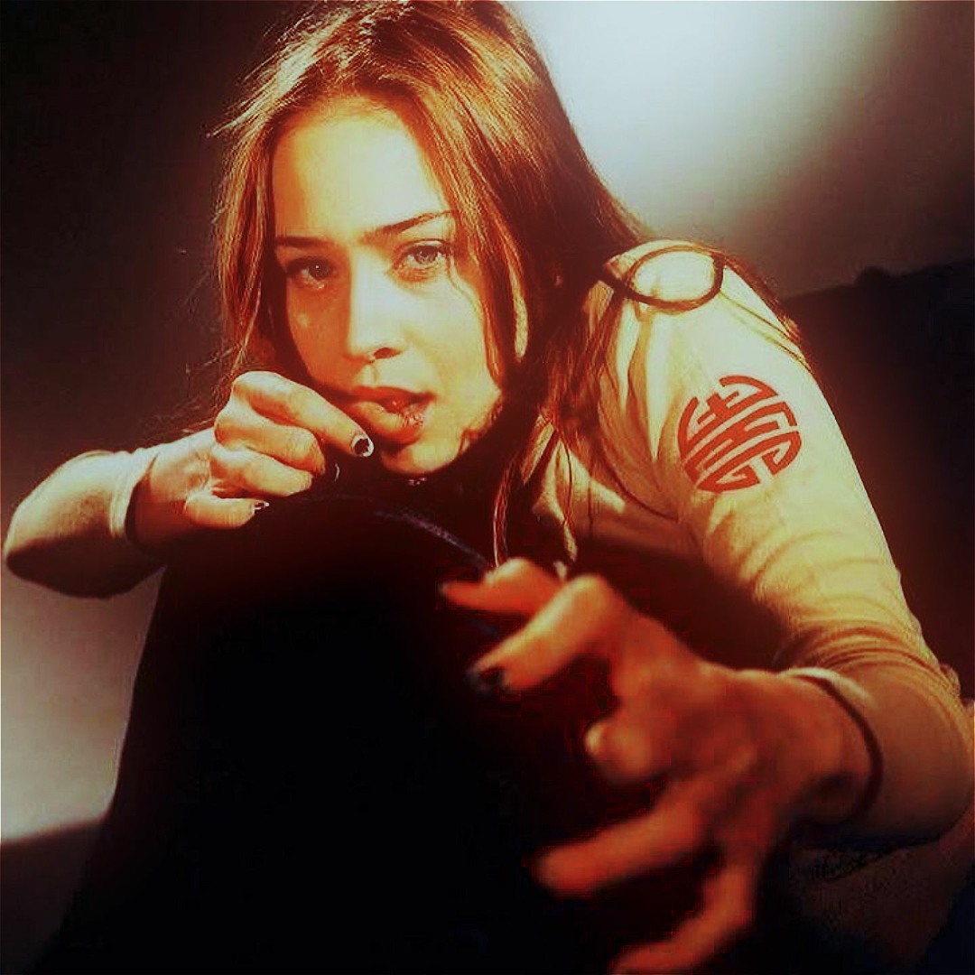 Stream Fiona Apple - Sleep To Dream (Sessions at W54th) by lvrify ...