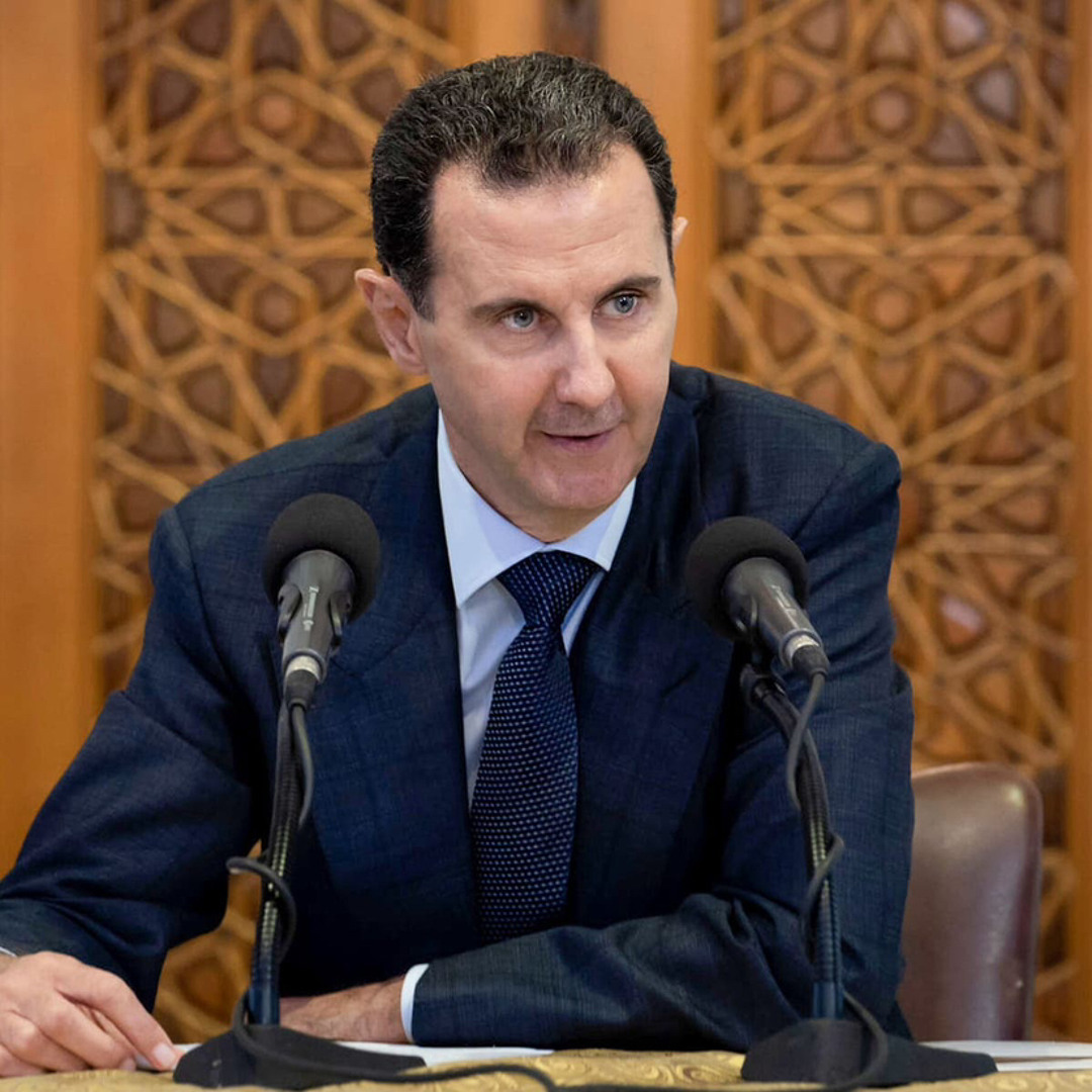 Stream ‎⁨يحاصرني شعور الذل لما أرى الأبطال كبلهم حقير⁩ by George Ayad | Listen online for free ...