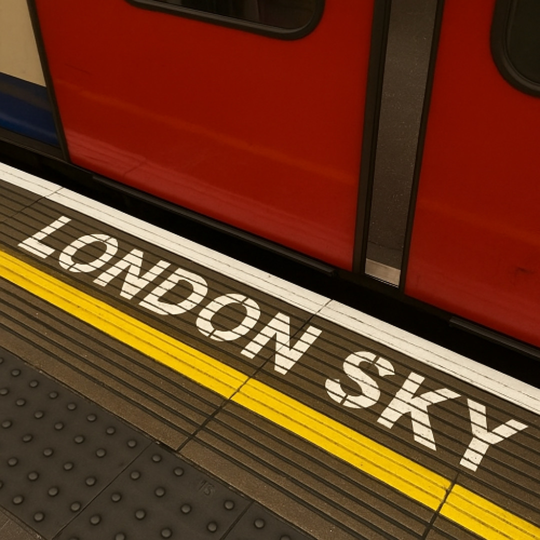 Stream LONDON SKY by JOR | Listen online for free on SoundCloud