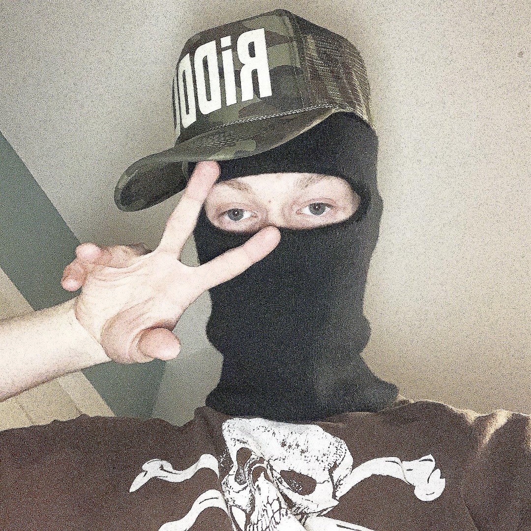 Stream #18 (Prod. bloody shield) by bloody shield | Listen online for ...