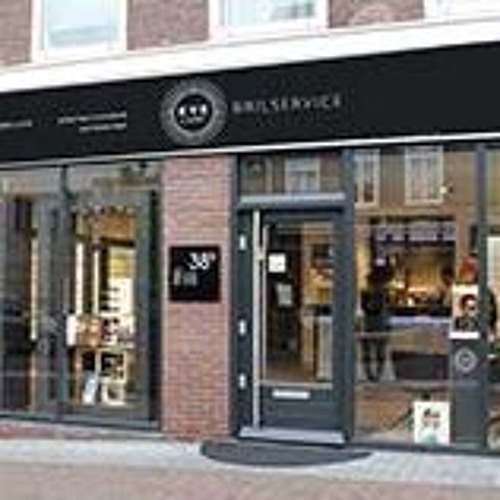 Stream Björn Stenvers, directeur van Eye Care Foundation over de ...