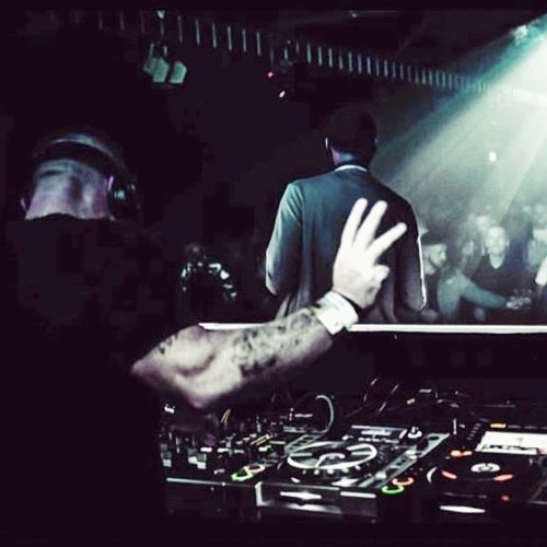 Stream Recon Zoom DJ Set Part 1 by Fl@shb@ck | Listen online for free ...