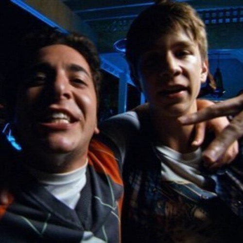 Stream ProdbyStamos | Listen to Fiest 2.0 (BRA DRAG) playlist online ...