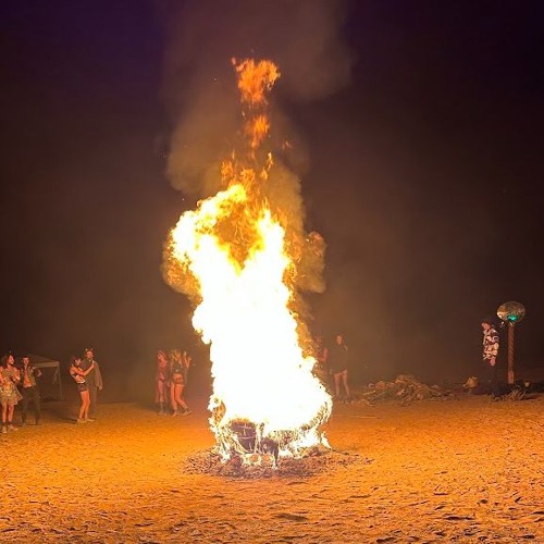 Stream Spooky Wooky Tippy Tappy by DJ CHAD | Listen online for free on ...