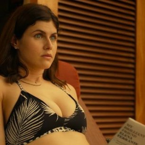 Alexandra Daddario True Detective