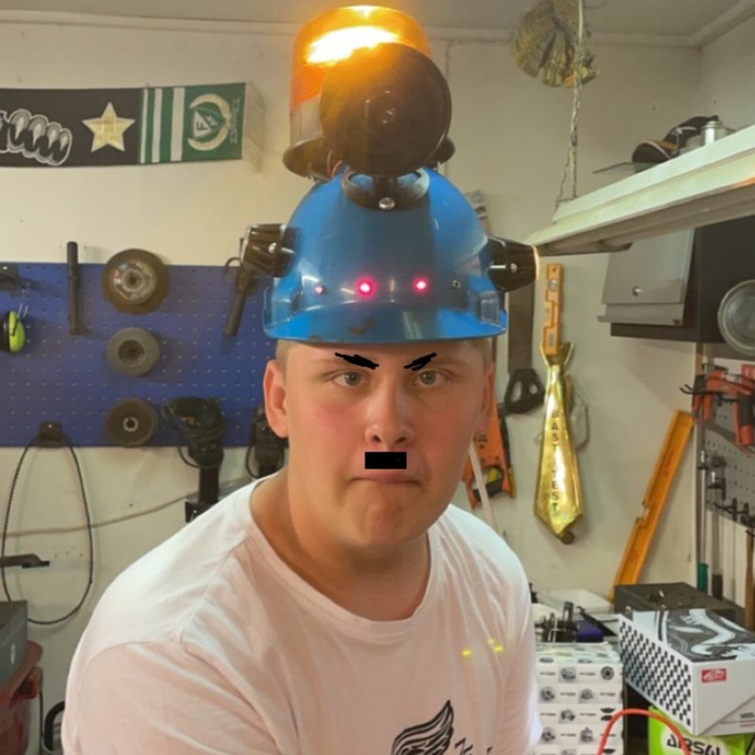 Stream Livet Leker #Midsommar by fetelarsson | Listen online for free ...