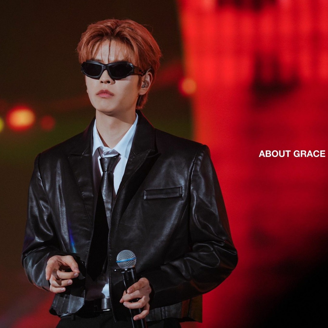 Listen to Muddy Water - Bang Chan, Lee Know, Seungmin, I.N (Stray Kids ...