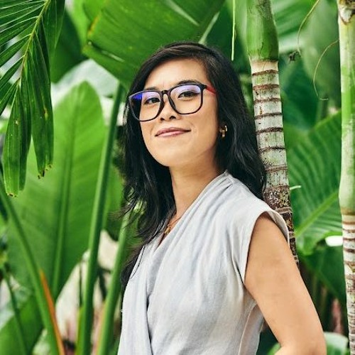 Stream episode Stephanie Foo author of "What My Bones Know." by After ...