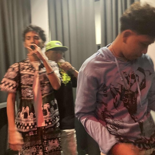 Stream Ape Panu - ตะวันส่องแสง ft Ape Fredda by APESHIT RADIO♫ | Listen ...