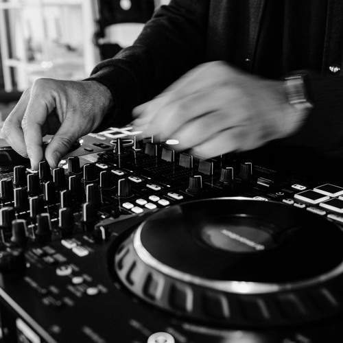 Stream Slow Jamz X Good Time (Maybach Mashup) Version 2 (All Niko Moon ...