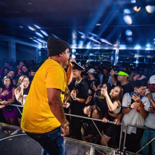 Stream Sequencia dos Maconheiro - Mc Delux , Mc Marii May , Mc Guh Sr ...