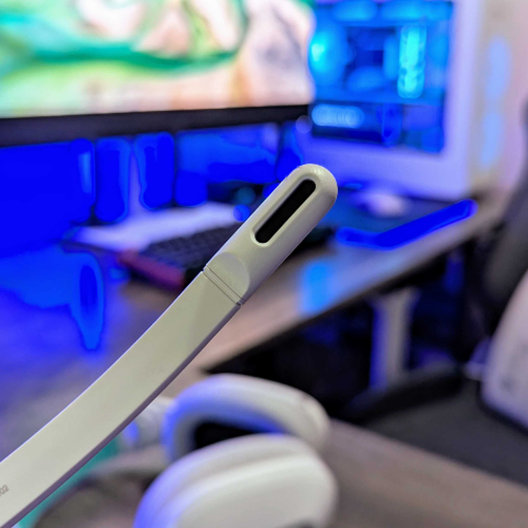 Stream Logitech G522 LIGHTSPEED Microphone Sample by Windows Central ...