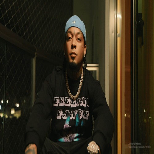 Stream OMG (feat. INFINITO) by Rochy RD | Listen online for free on ...