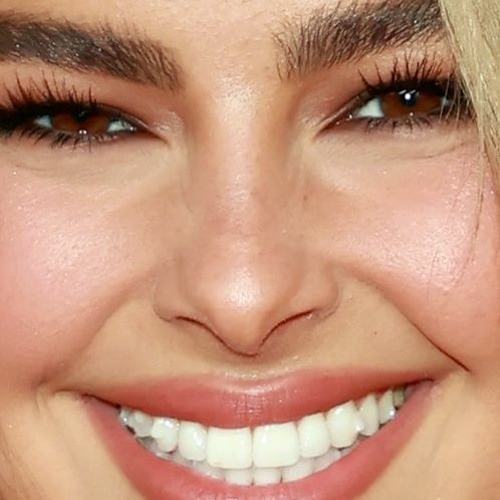 Stream Addison Rae - 2 Die 4 ft. Khia by addisons cooch | Listen online ...