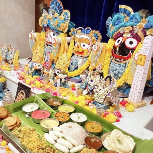 Stream RADHA KRISHNA CONSCIOUSNESS | Listen to BHOGA OFFERING playlist ...