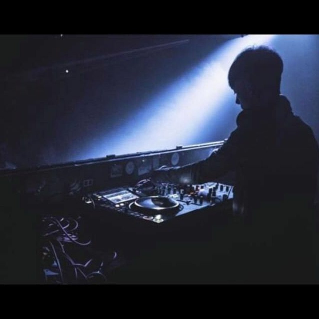 Stream Dj Craig Gorman - Hoods Up Heads Down by DJ Craig Gorman ...