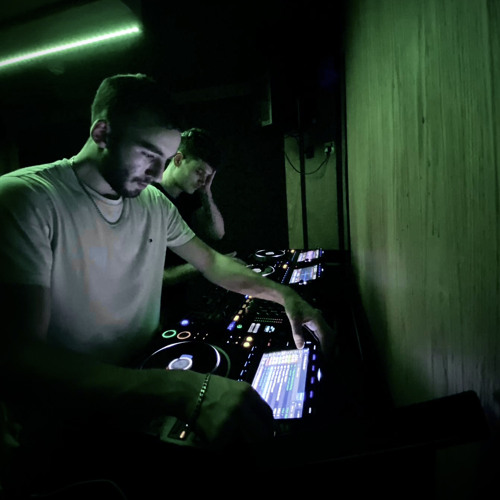 Stream Wheela B2B Wsty Pirate Sessions v1 by WSTY DnB | Listen online ...