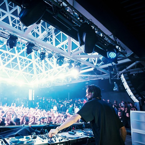 Stream PAWSA LIVE @ COCORICÒ, RICCIONE 🇮🇹 04.12.21 by PAWSA | Listen ...