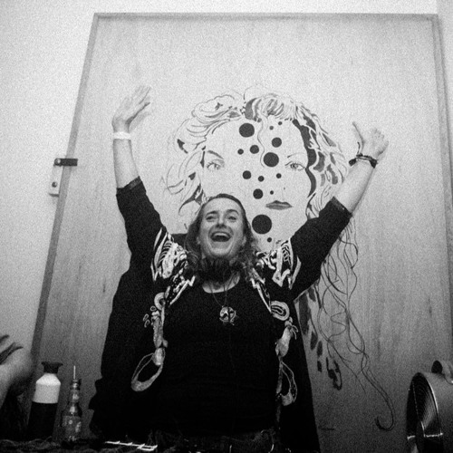 Stream Set by DJ Simone @ Queer Factory XS - House of Confetti June 1st ...