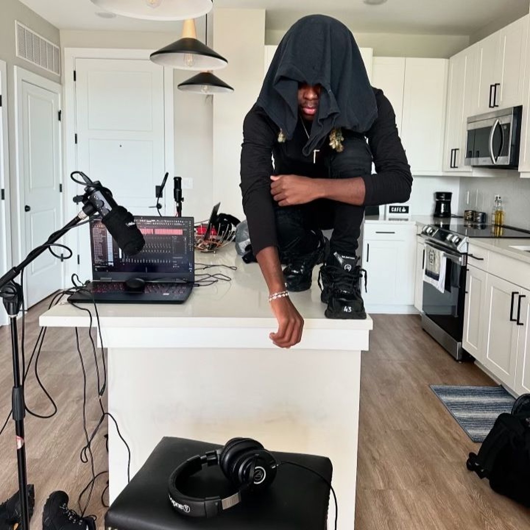 Stream E082: unitus by the xxxpressions podcast | Listen online for ...