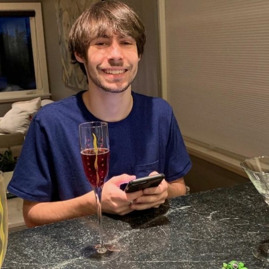 Stream pvscale - trapped in the internet by purpureus | Listen online ...