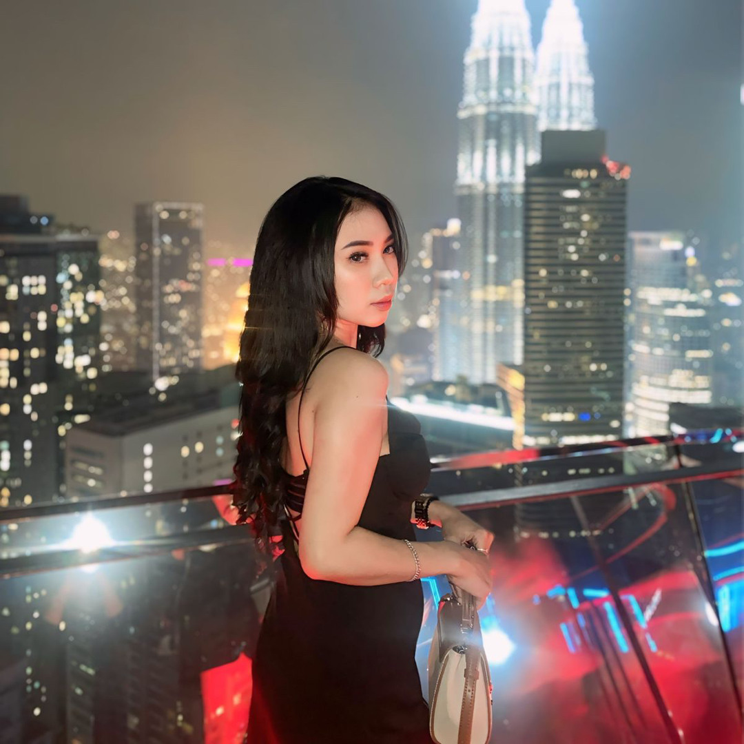 Stream BIRTHDAY BASH OCTAVIA SHELLA by 𝐀𝐌𝐄𝐊 | Listen online for free on ...