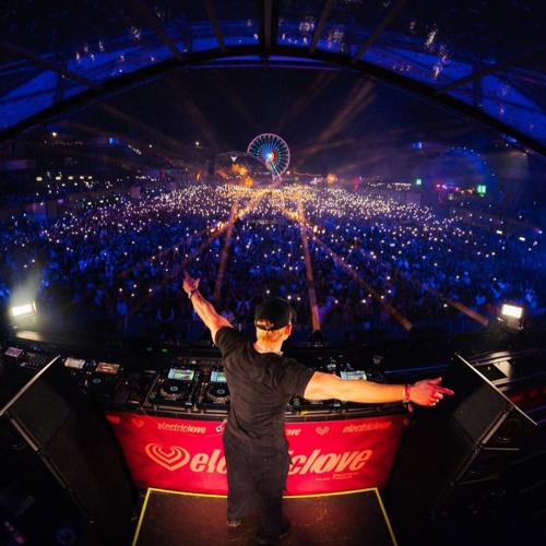 Stream So Funky, So Dirty (Will Sparks Edit) by TNZN | Listen online ...