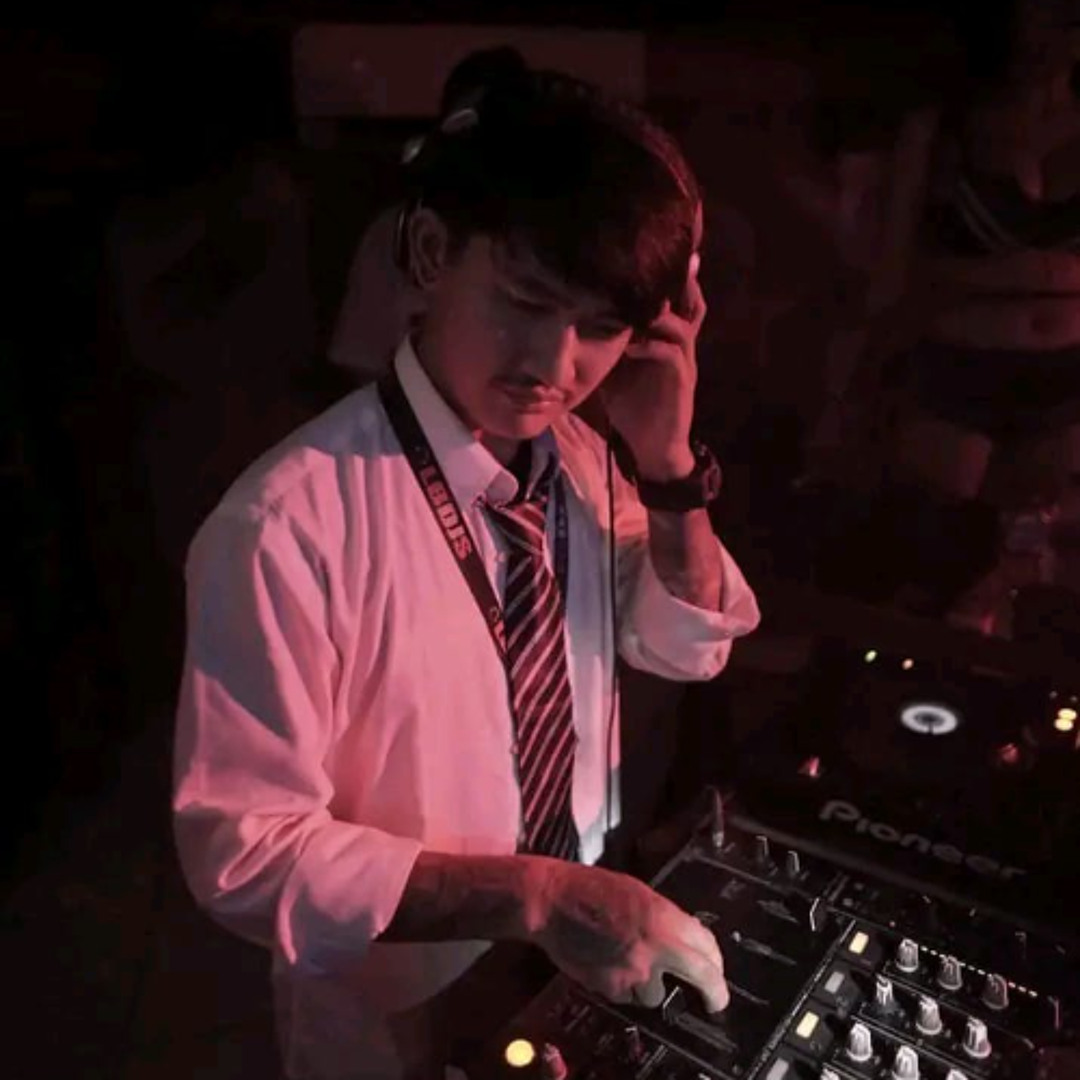 Stream 4D - YOU DON’T EVEN KNOW ME [ANGGRA DWIKY X DEMIX KEYKO] BREAKS ...