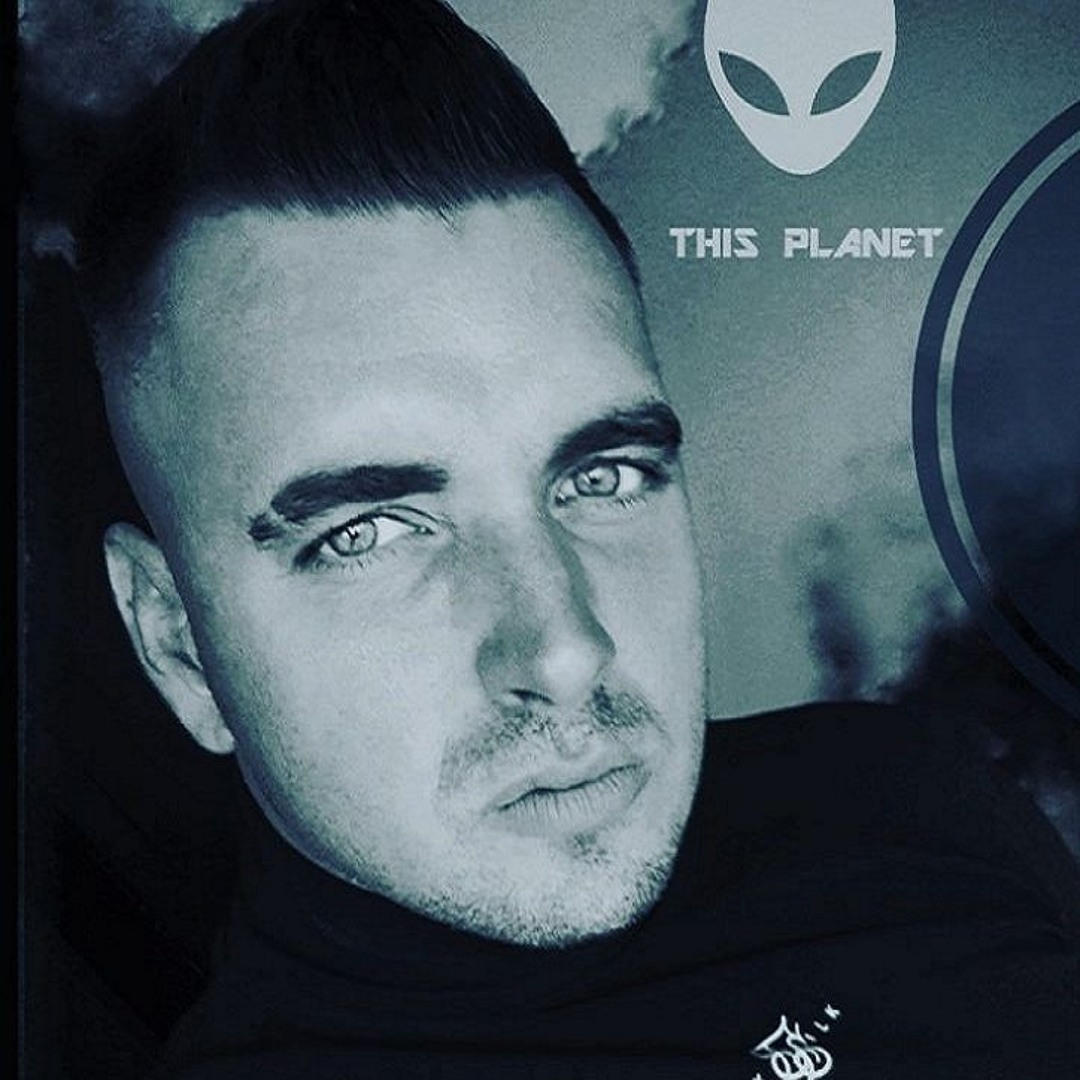 Stream Melodic Techno 2025 Vol. 2 Set Mix by DeVMaxX by Melodic Techno Vibes | Listen online for ...