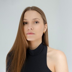 Alicia Hahn's Instagram, Twitter & Facebook on IDCrawl