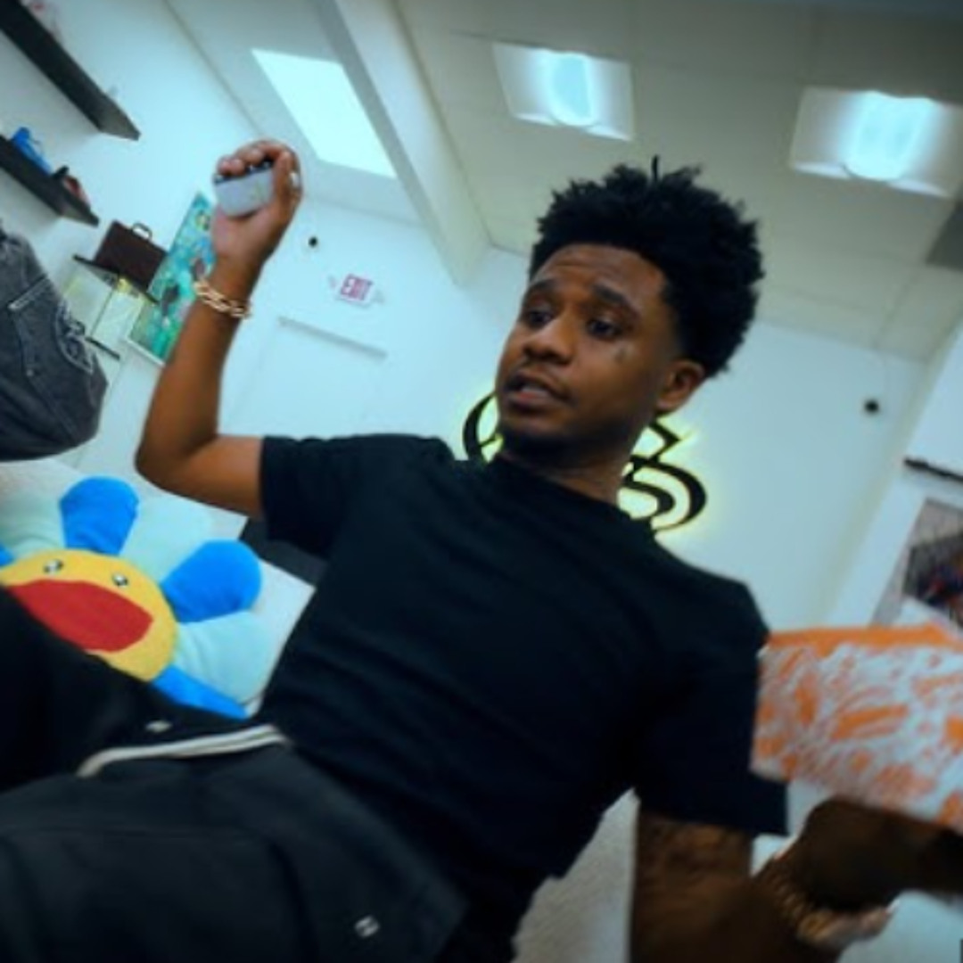 Stream Benji Blue Bills - Aye Rage ft. Jace! (Both Verses + Hook) by ...