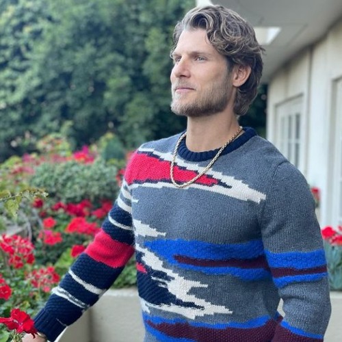 Stream episode Travis Van Winkle on You, Playing Cary, Accepted, and ...