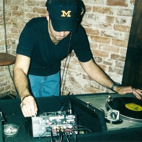 Listen to playlists featuring Level 5 House-Nation with Manny 'The Kid ...