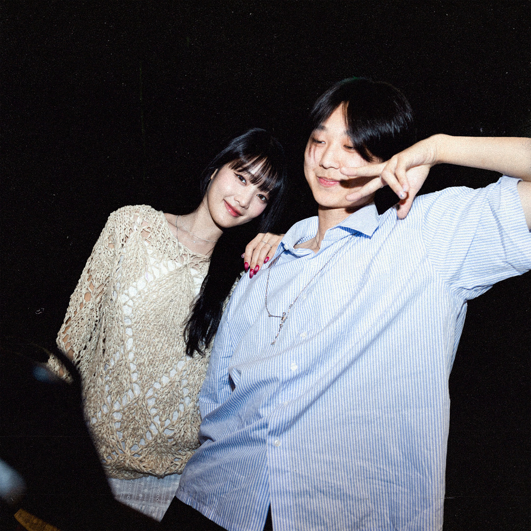 Stream blue (with MINNIE) by 𝚢𝚞𝚗𝚐 𝚔𝚊𝚒 | Listen online for free on ...