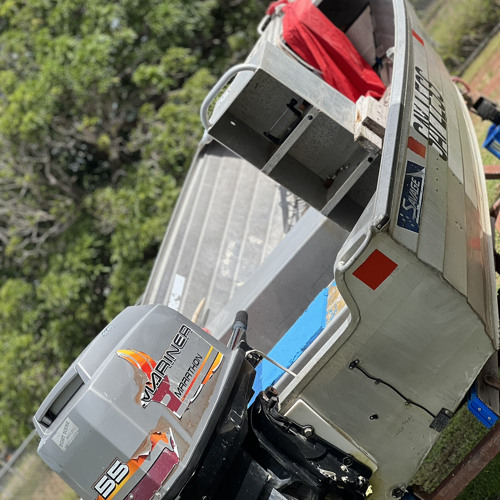 Stream Dereece Tabuai-Waia | Listen to Make some noise playlist online ...