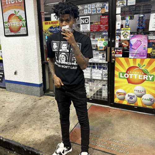 Stream lazer dim 700 - injoyable but the beat is idgaf bout the 808s by ...