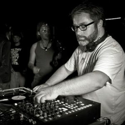 Stream FOCUS on ROBAG WRUHME mixed by K.Rise Brussels October 2022 by K ...