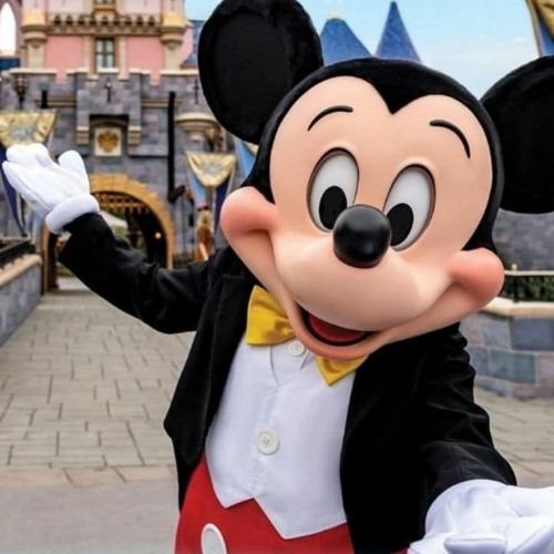 Stream episode Te saco un tema: ¿Cuál es tu Disney? | Fernando Cacurri ...