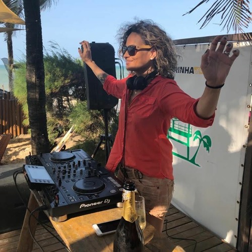 Stream Dj Sandra Bull Live Tribal House Set:20 by Dj Sandra Bull ...