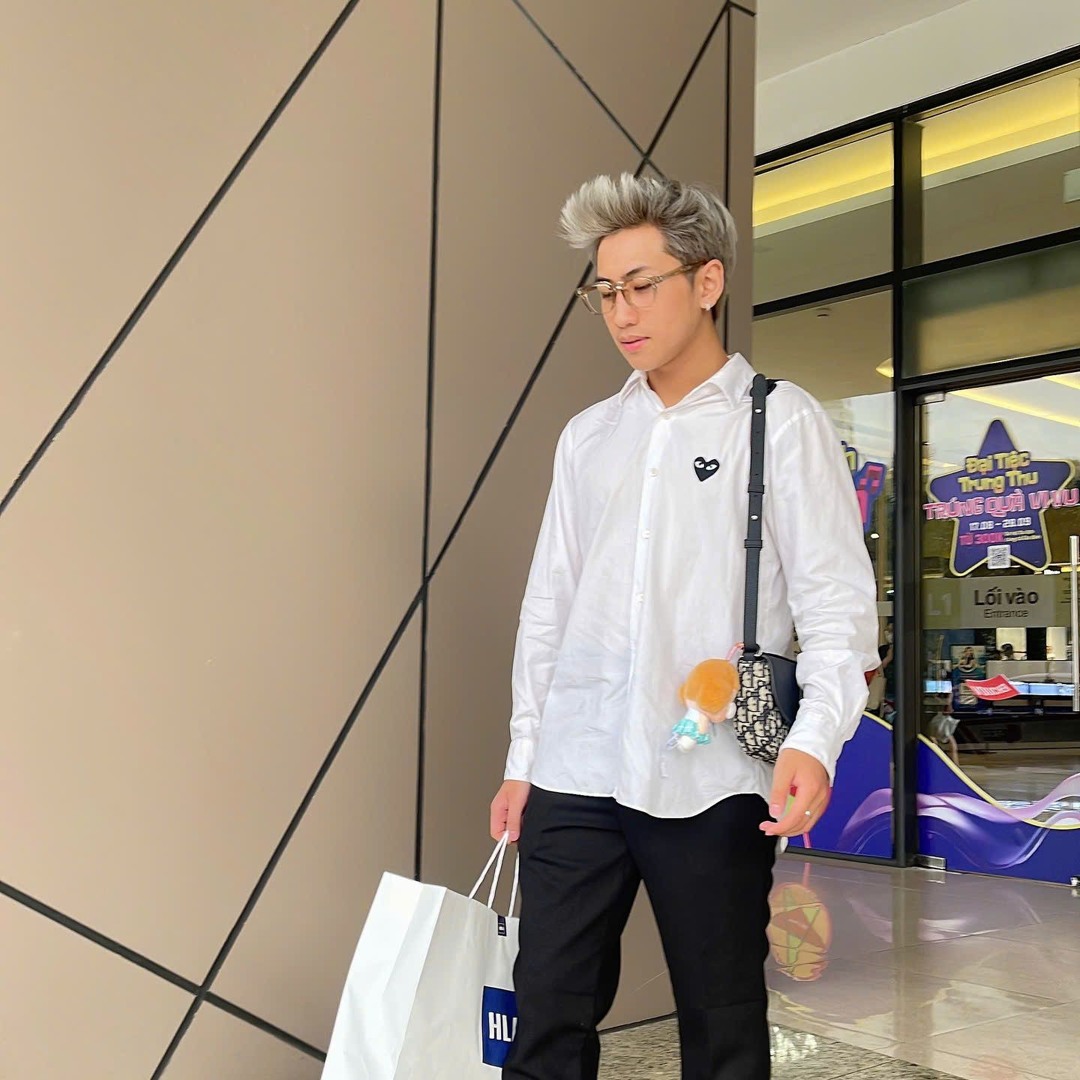 Stream HAPPY BIRTHDAY TO ME/ MBIN by MBin | Listen online for free on ...