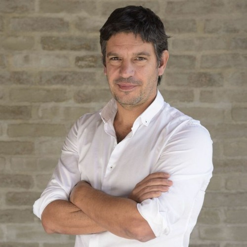 Stream Alejandro Zambrano - Director de Zambrano & Cía e Integrante de ...