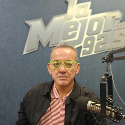 Stream Azucena López candidata a la alcaldía por Morena; bajan a Locho ...