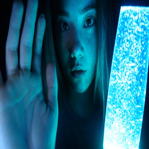 Stream Light Bulb Tapping by Madi ASMR | Listen online for free on ...