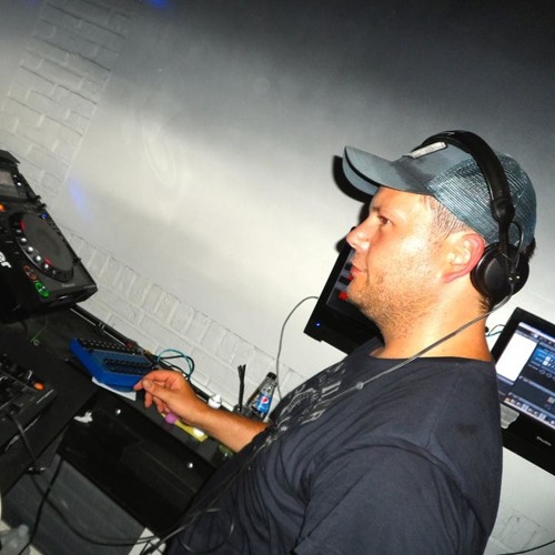 Stream Dj Dave Live @radioBATAKLANK21012022 by dj-dave | Listen online ...