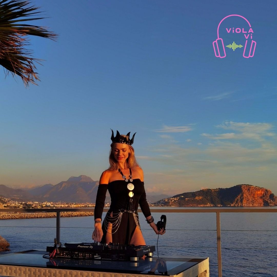 Stream Viola Vi - Alanya Live Mix by Viola Vi | Listen online for free ...